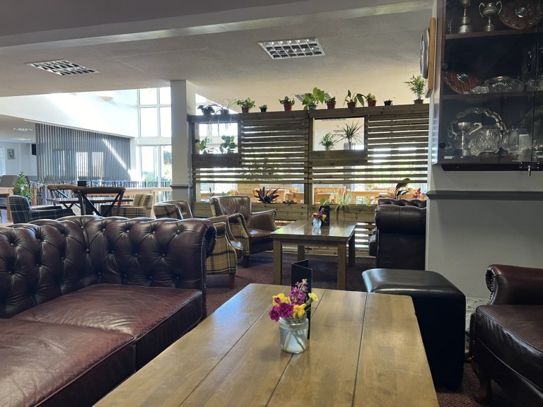 Beacon Bar and Kitchen